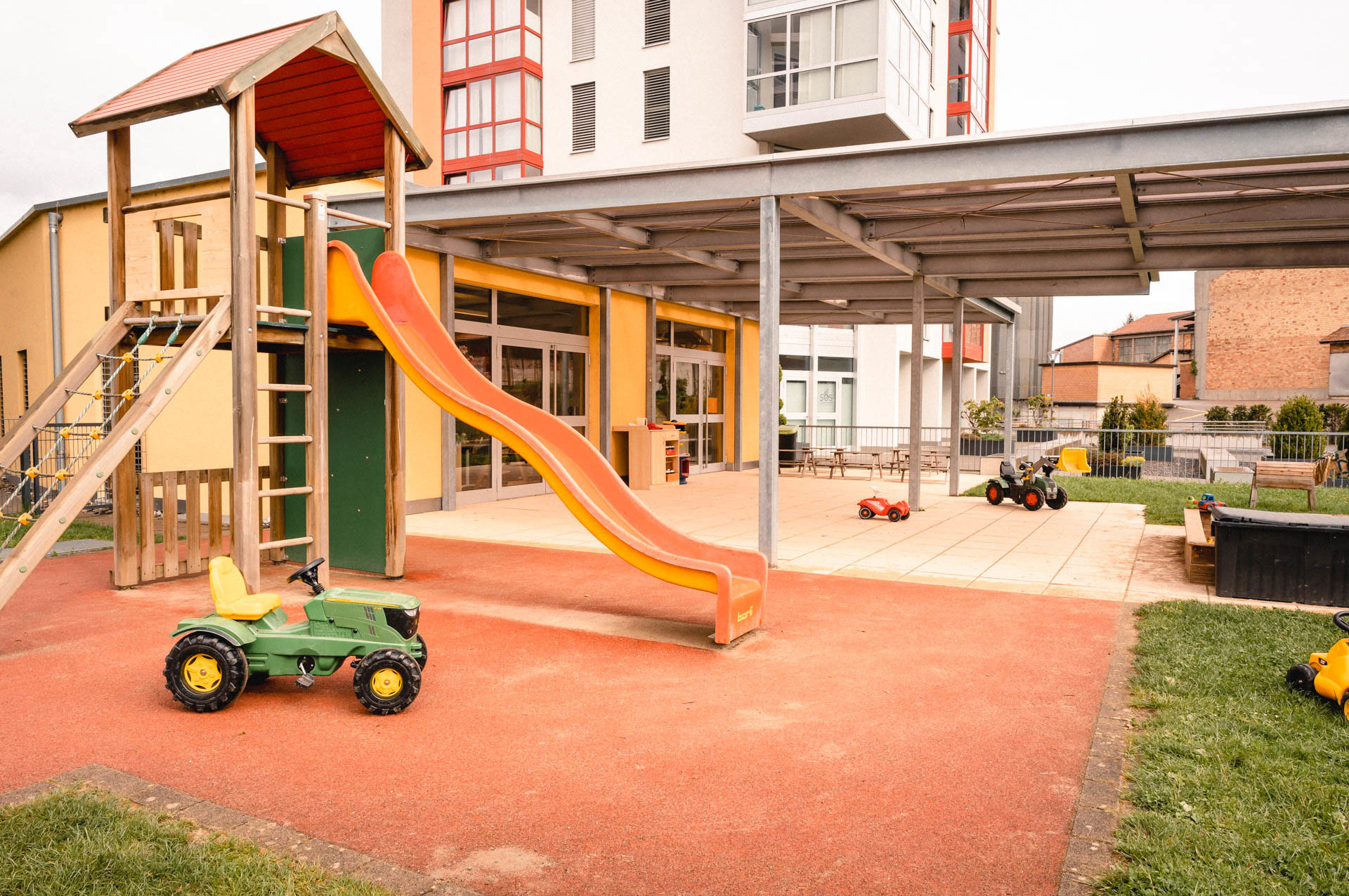 Kita in Düdingen - pop e poppa